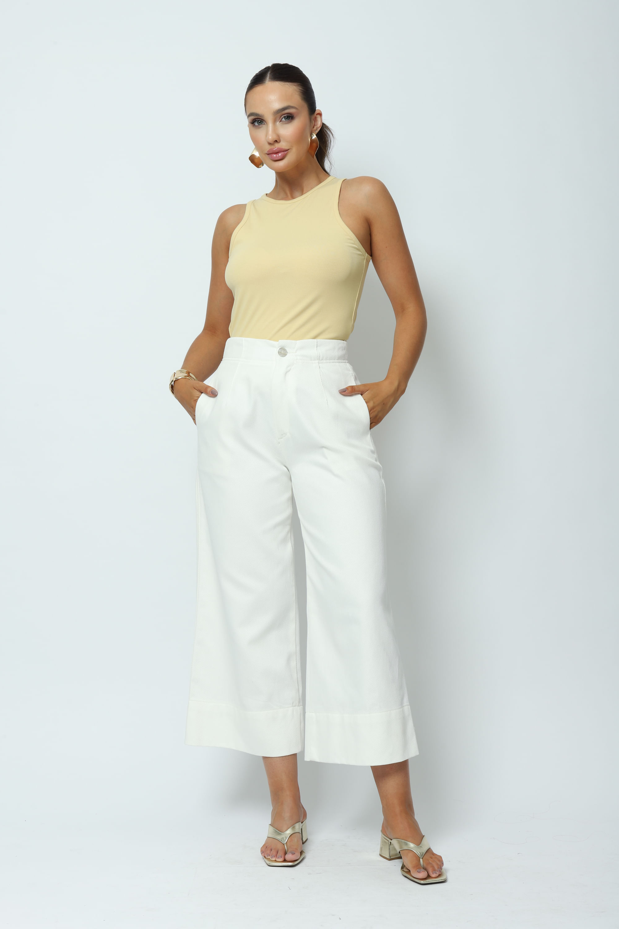 Calça Alfaiataria Pantacourt Off White - Gazzy